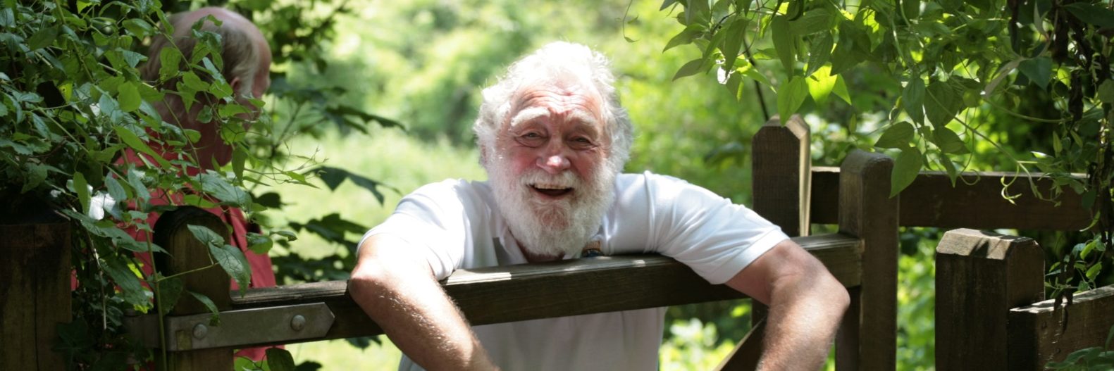 David Bellamy turns green into gold for park residents – StayUKNews.co.uk